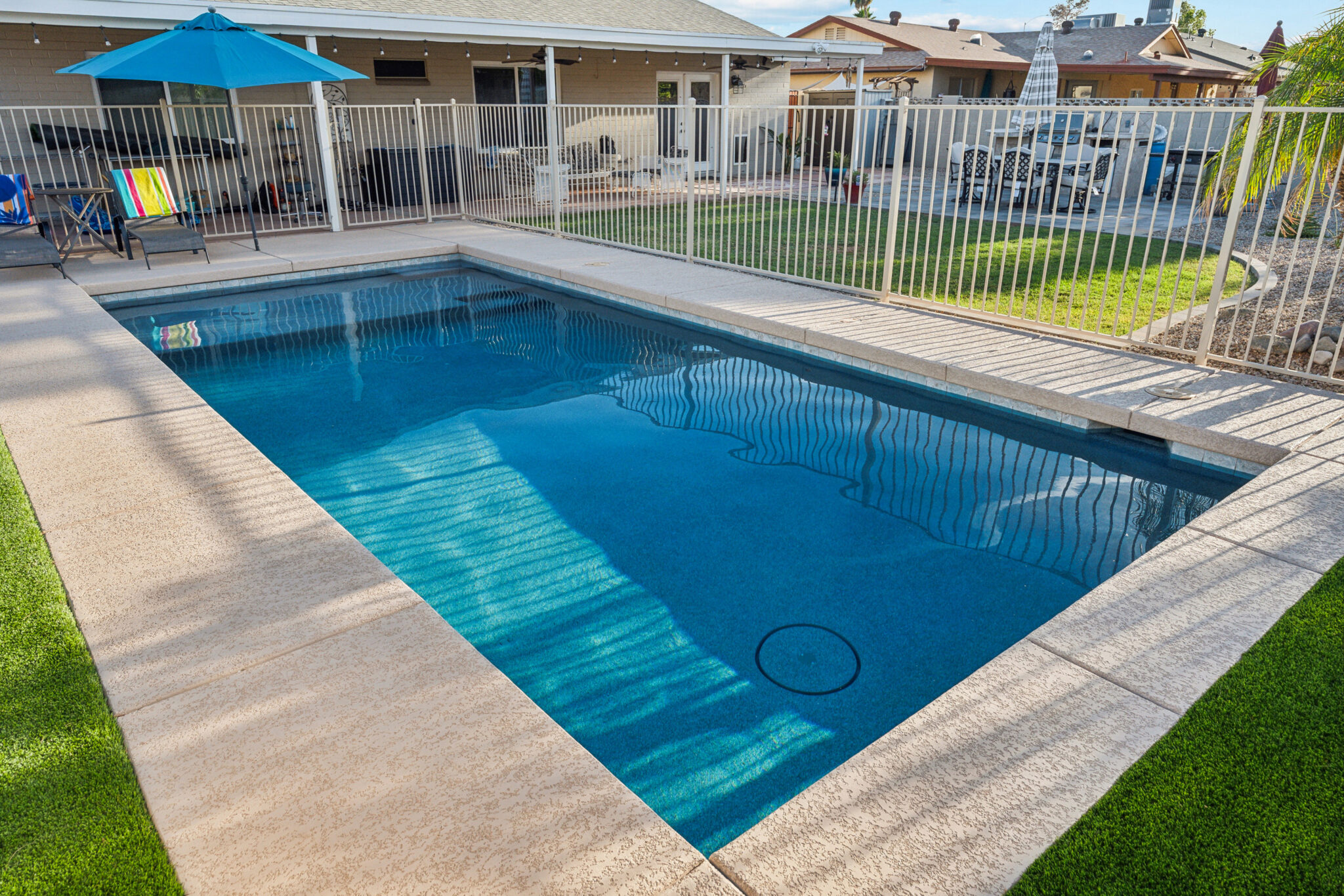 Splash Pool Package - Phoenix — Presidential Pools & Spas