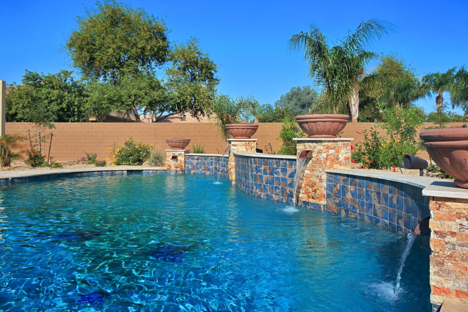 5 Questions Everybody Is Asking About Arizona Pool Design