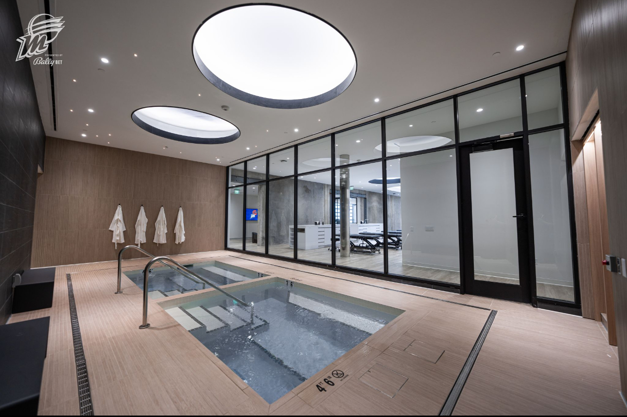 Commercial Pools — Presidential Pools & Spas